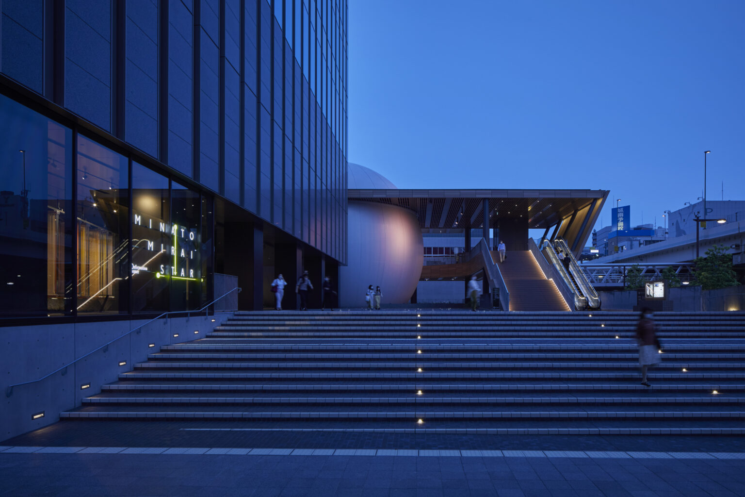 横濱ゲートタワー / YOKOHAMA GATE TOWER | Tomoru Design